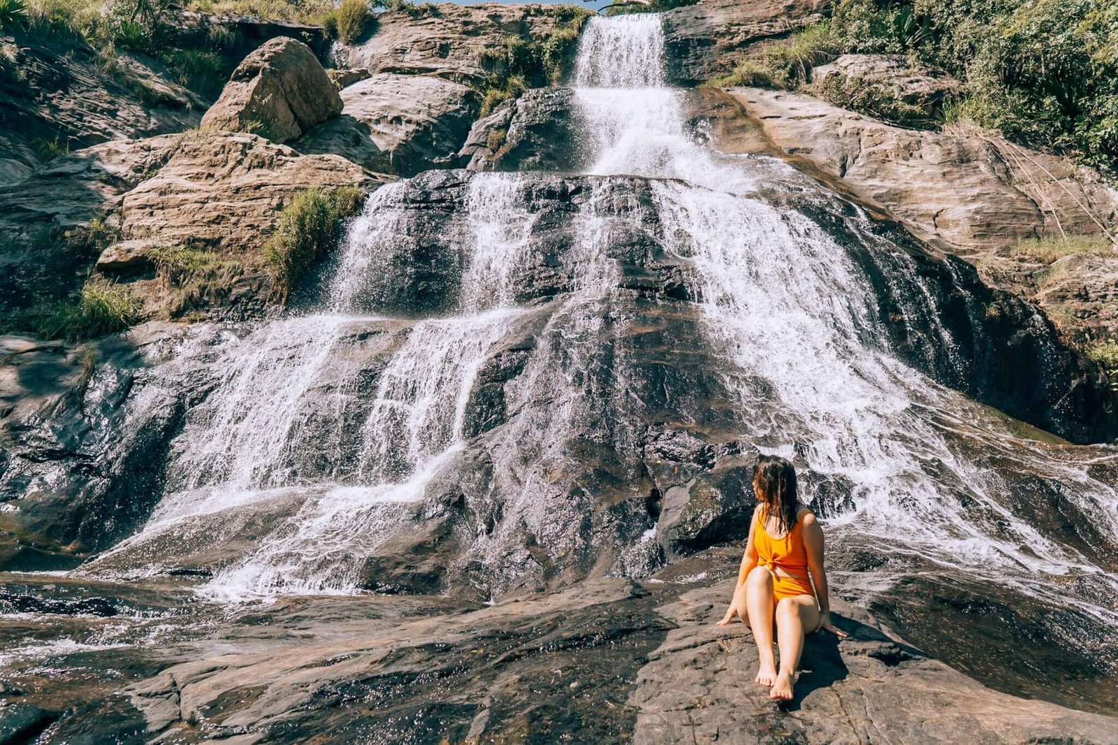 Diyaluma Falls Full-Day Tour - ELLA TOURS